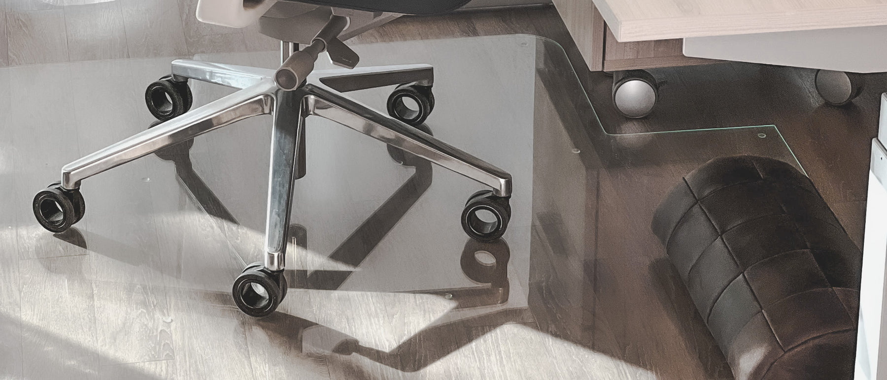 Custom Glass Chair Mat - Design, Benefits & More | Vitrazza